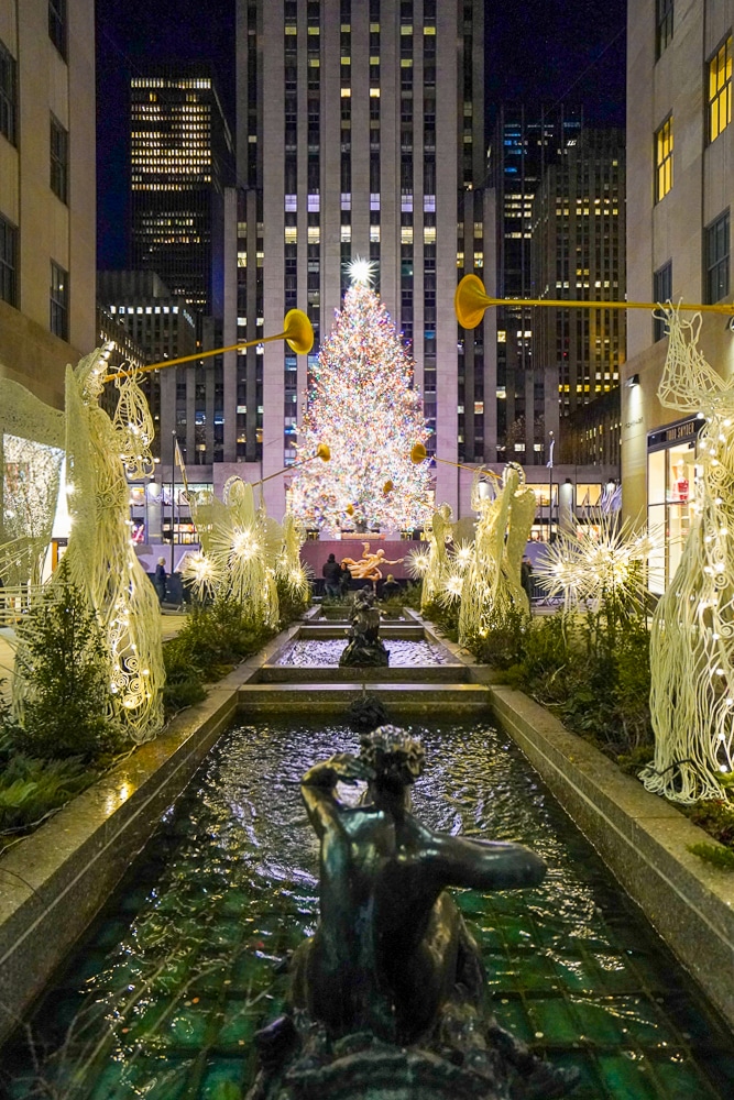 Christmas in New York City (2024): Things to Do & What to Know (From a ...
